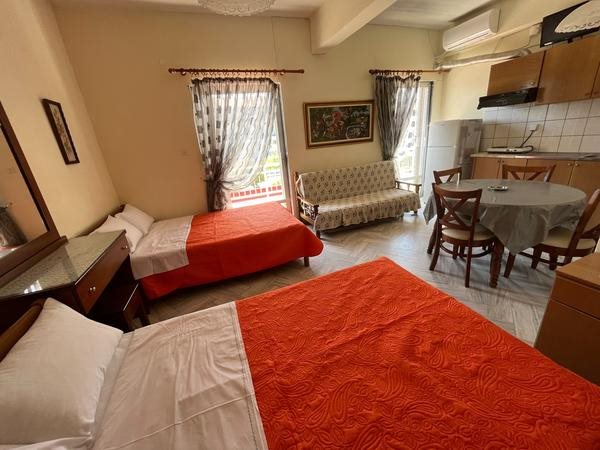 Вила MAGGAS-Неи Пори 2025 - Туристичка агенција - My Travel